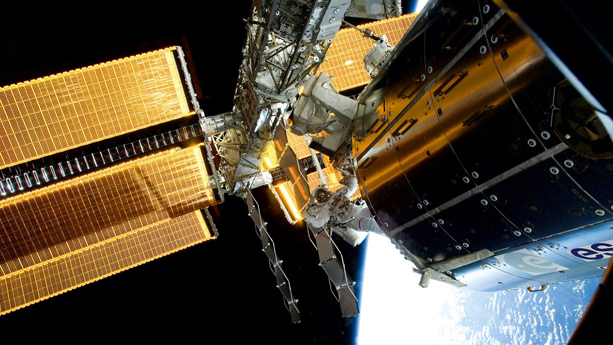 Airbus Group will release flying autonomous vehicles over urban areas ...