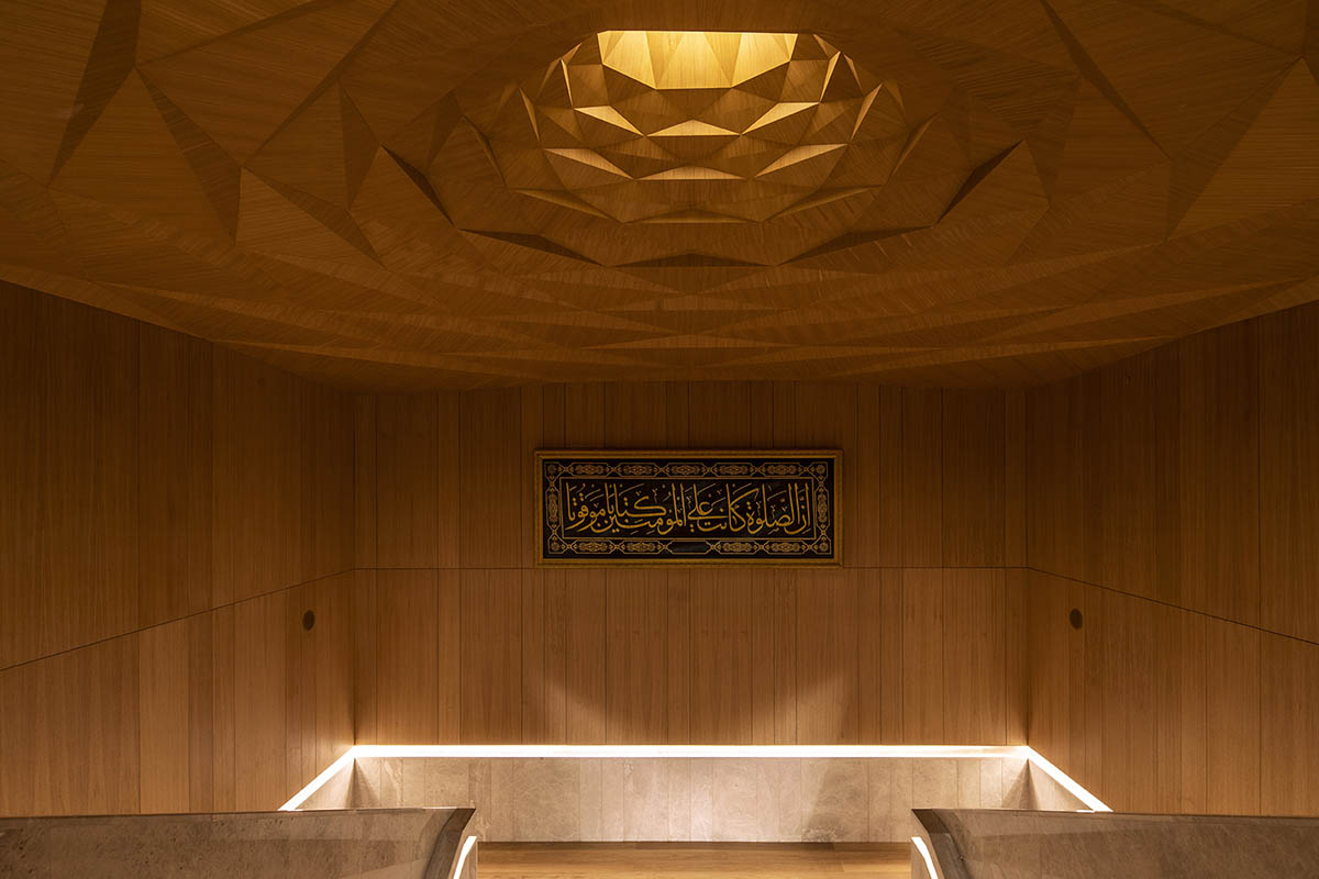 Sculptural and interactive spaces inform Islamic artefacts at Museum of ...