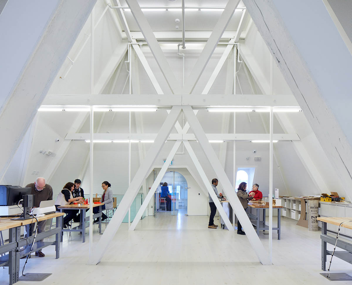 RDHA transforms heritage-listed structure into a "bookless" library in ...