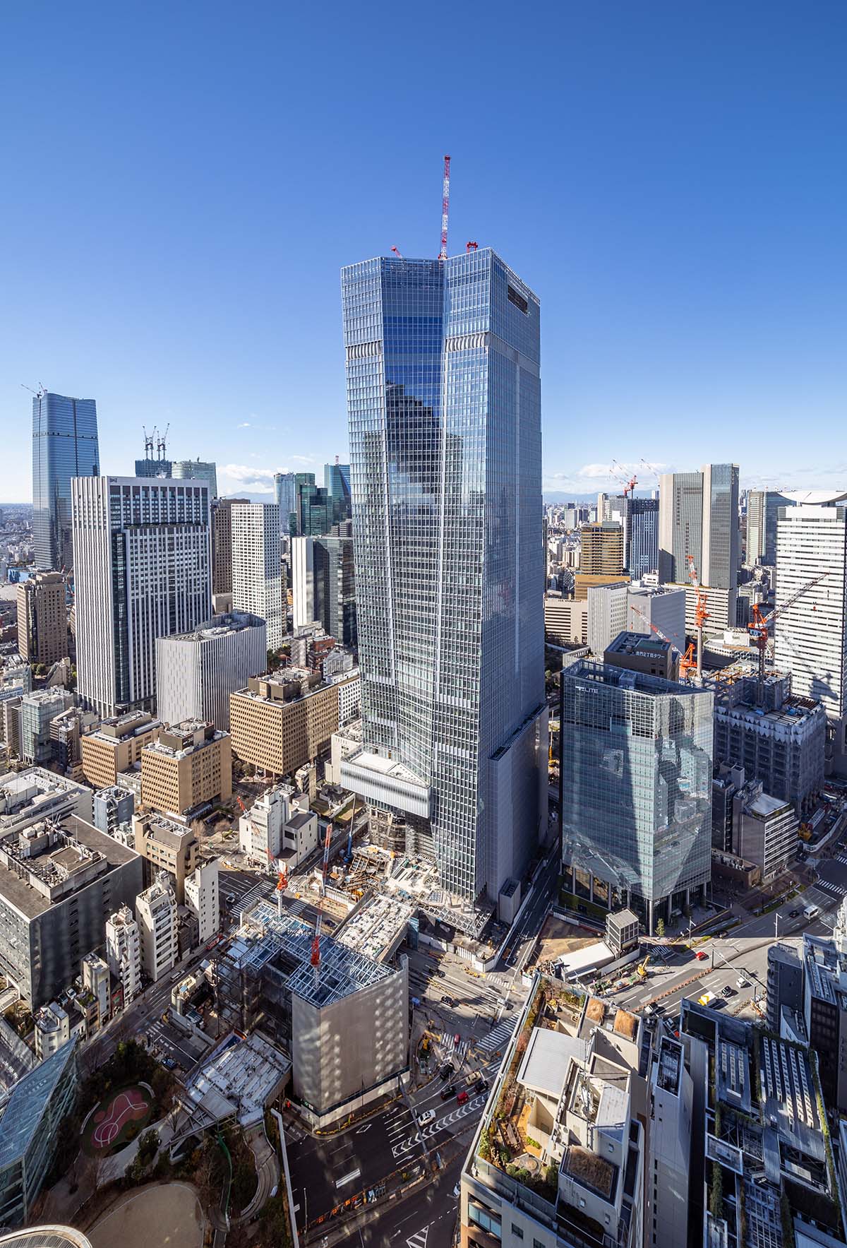 New renderings and details are released for OMA’s first tower in Tokyo ...