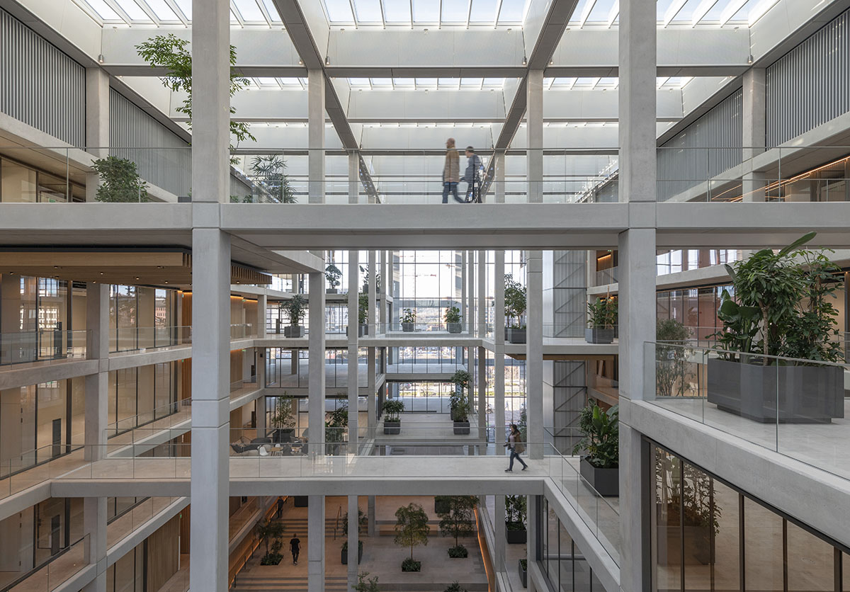 Foster + Partners completes office complex addressing flexible working ...