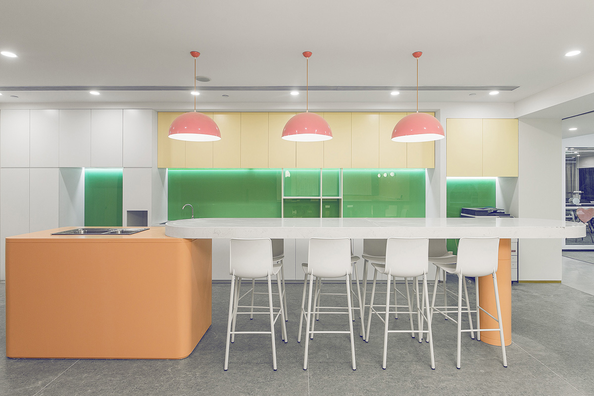 InDeco completes Ruhnn Culture Office with colorful spatial pattern in ...