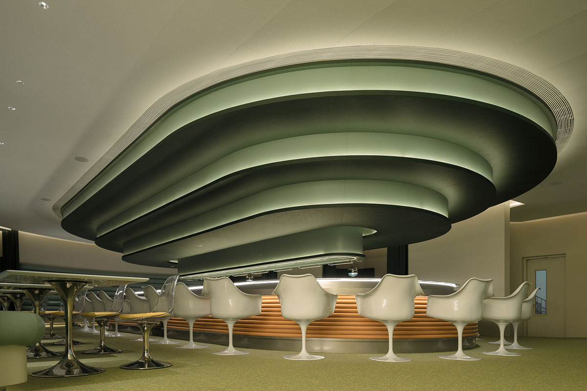 Various Associates creates retro-futuristic waiting hall in Shanghai Various Associates creates retro-futuristic waiting hall in Shanghai