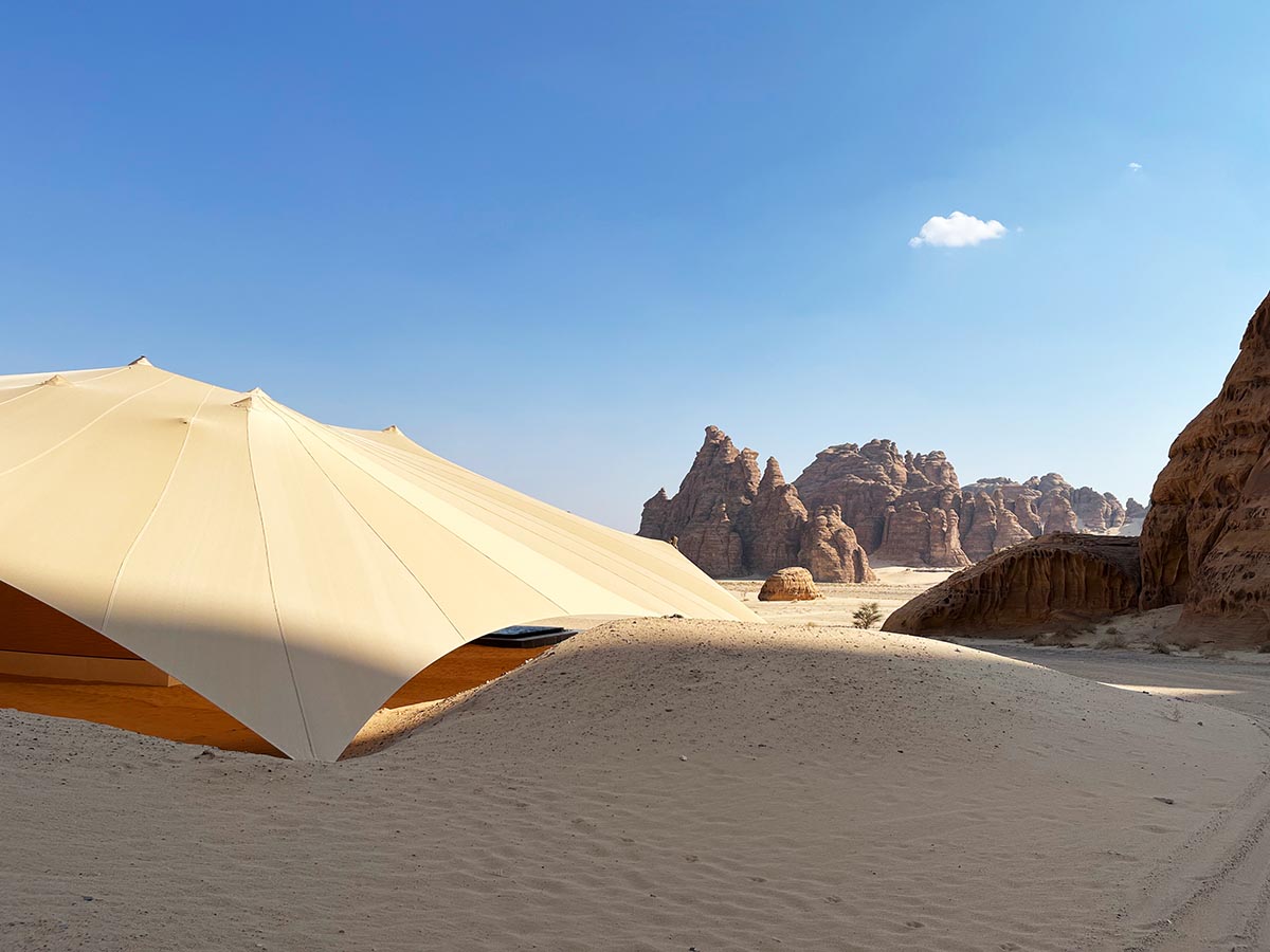 AW² completes resort with tent-like rooms for Banyan Tree AlUla in ...
