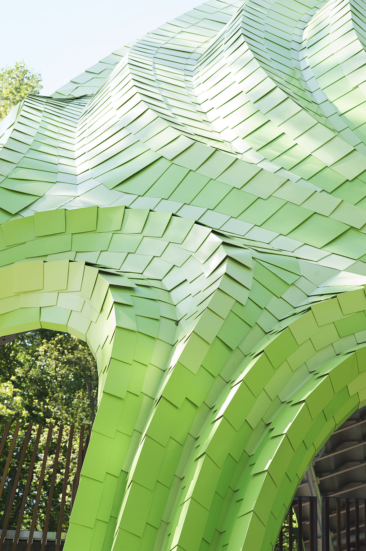 THEVERYMANY reinvents theatre typology with new Chrysalis Amphitheater ...