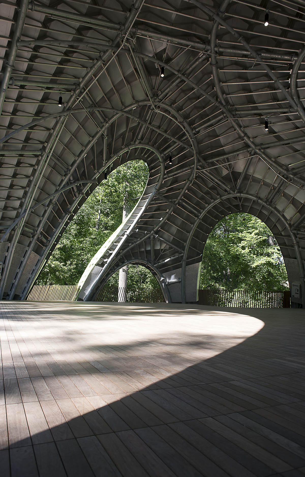 THEVERYMANY reinvents theatre typology with new Chrysalis Amphitheater ...