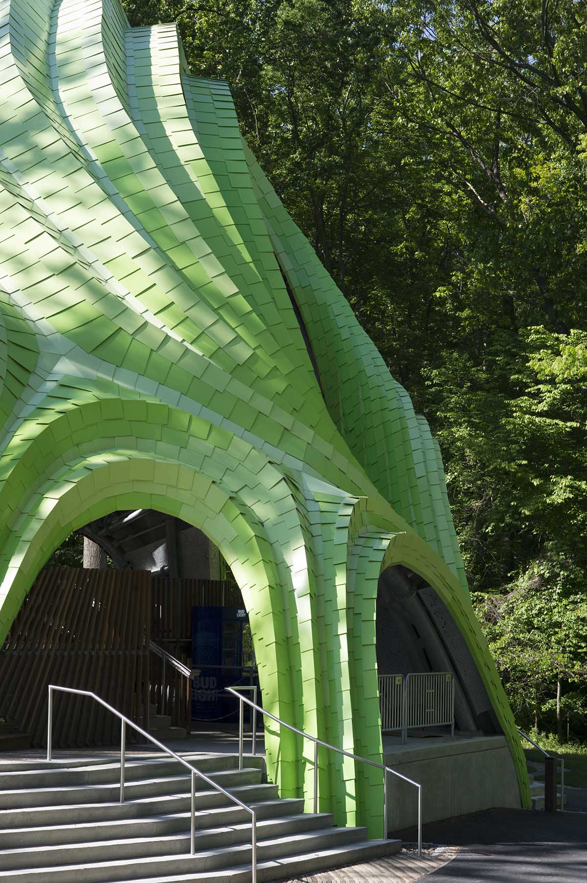 THEVERYMANY reinvents theatre typology with new Chrysalis Amphitheater ...