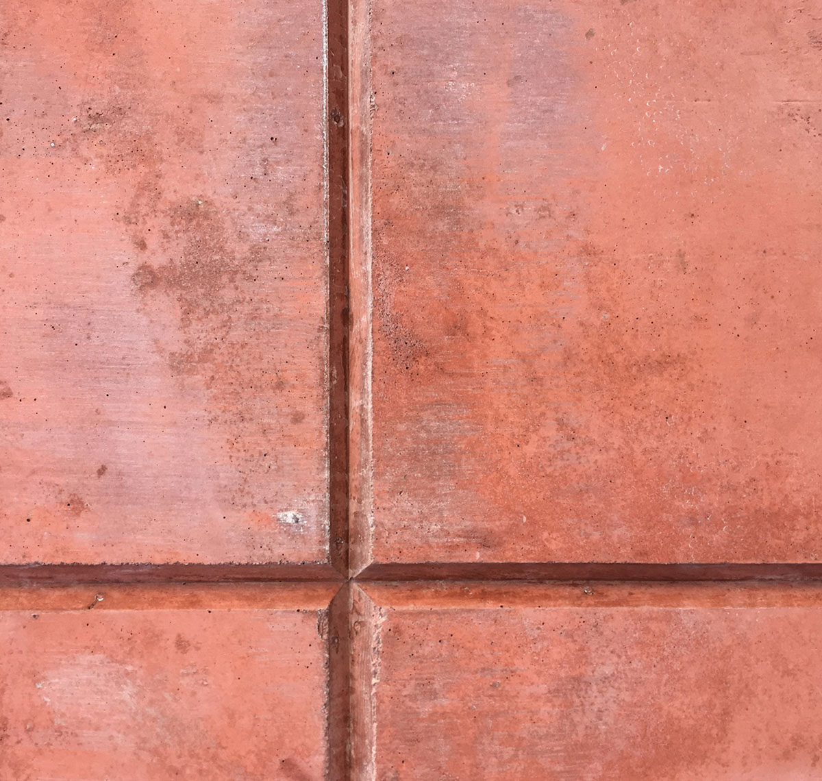 Sanden+Hodnekvam Architects built family house wrapped by red pigmented ...