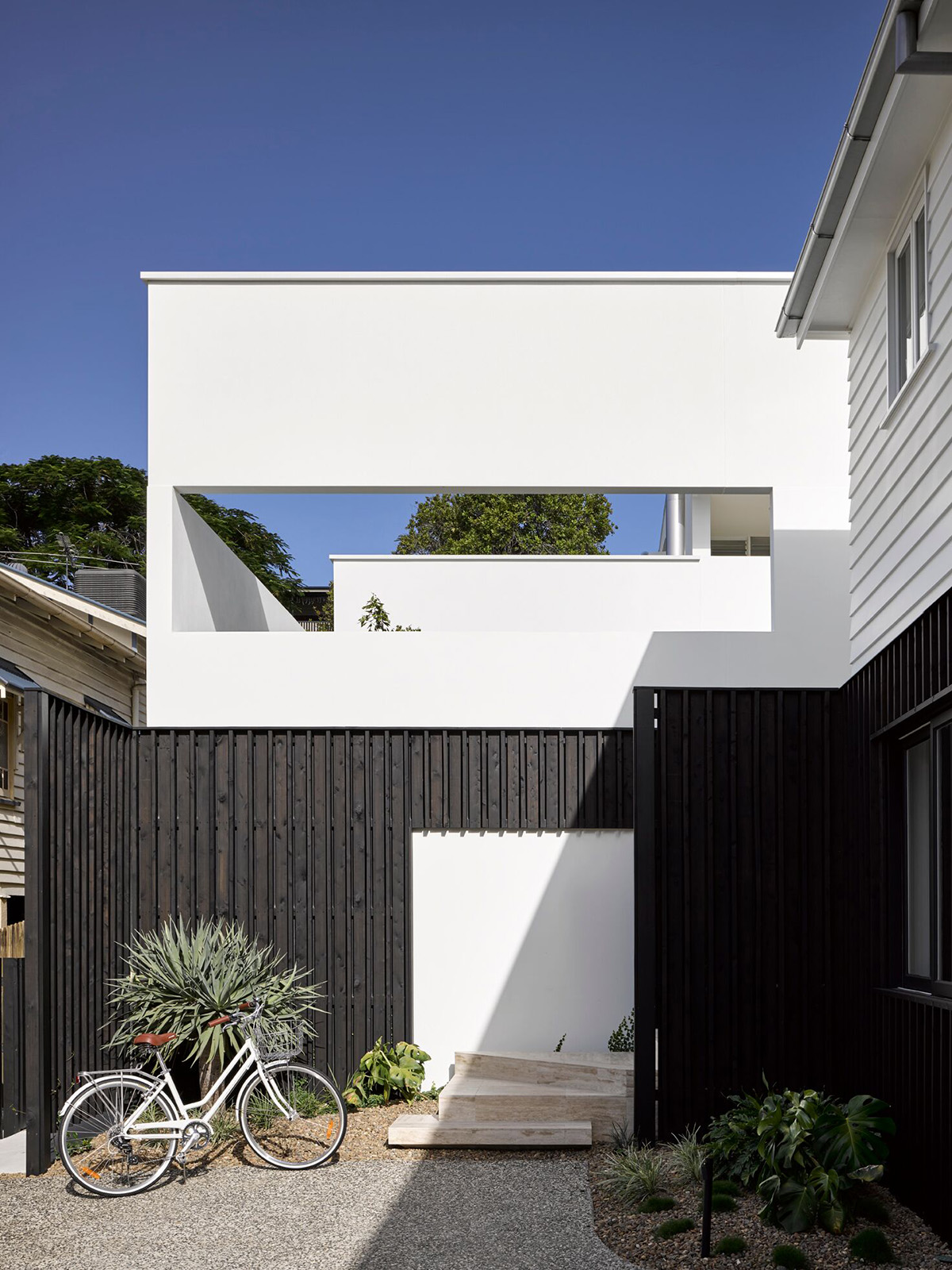 B&B Residence designed as a symbol of Australian modern architecture ...