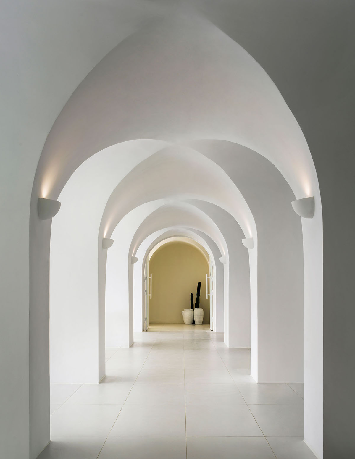 GS Design carves out this hotel with arch-shape frames like a ...