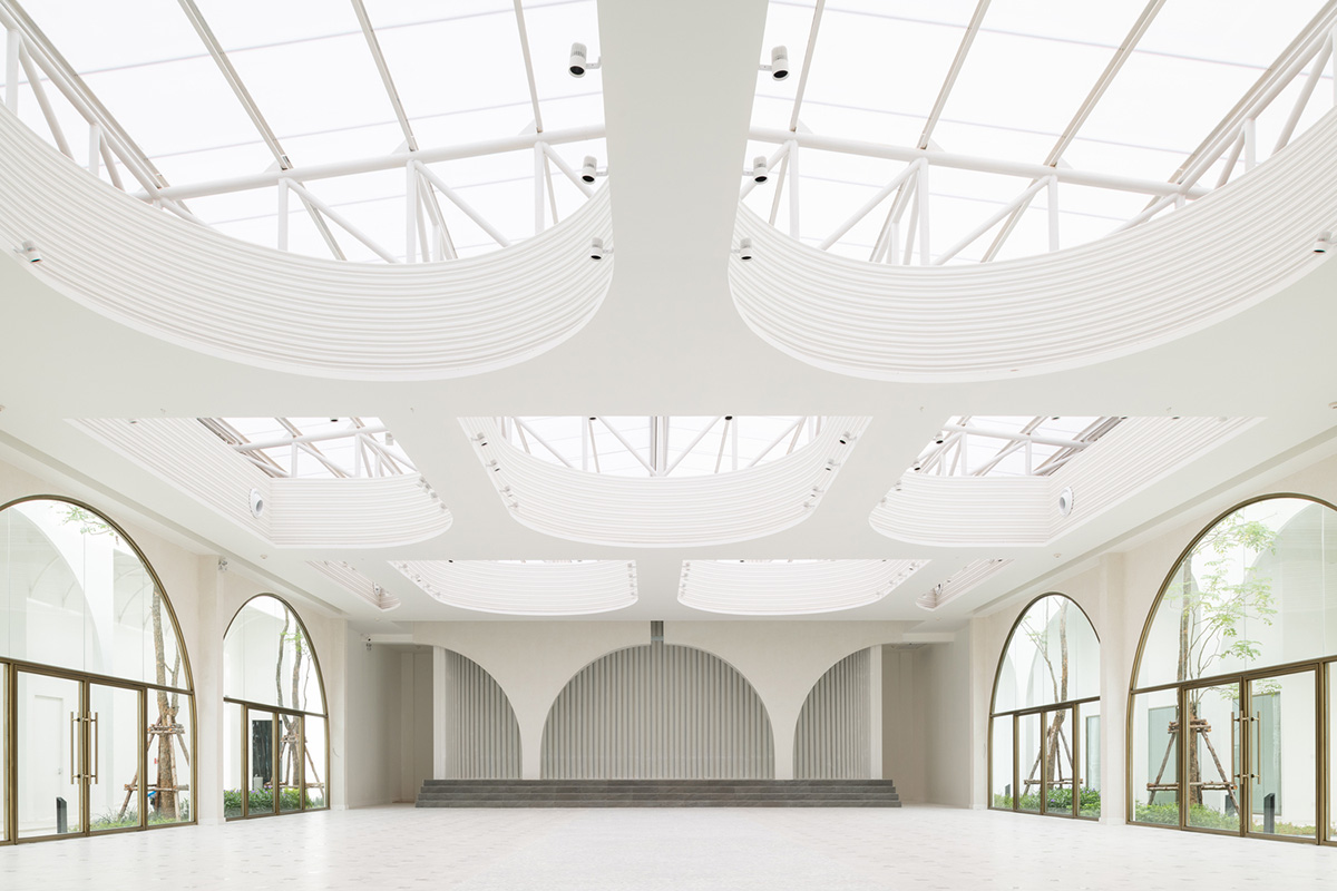 PHTAA creates flexible wedding venue with half-arch modular elements ...