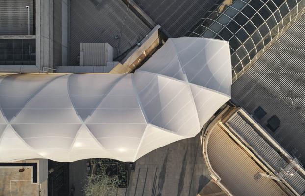 Make Architects designed retail space with 110m-long vaulted passageway ...
