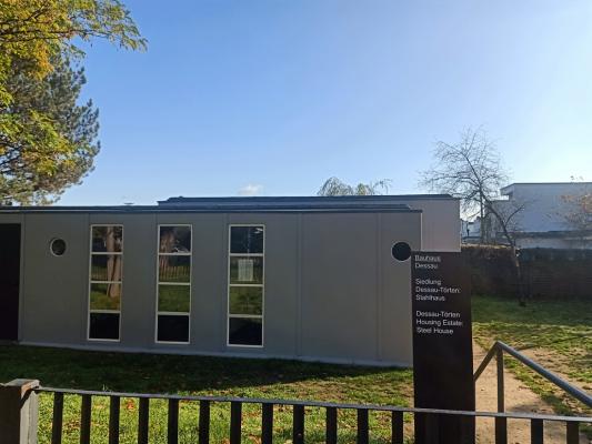 Recapitulating: Steel House (1926) designed by Bauhauslers - George ...