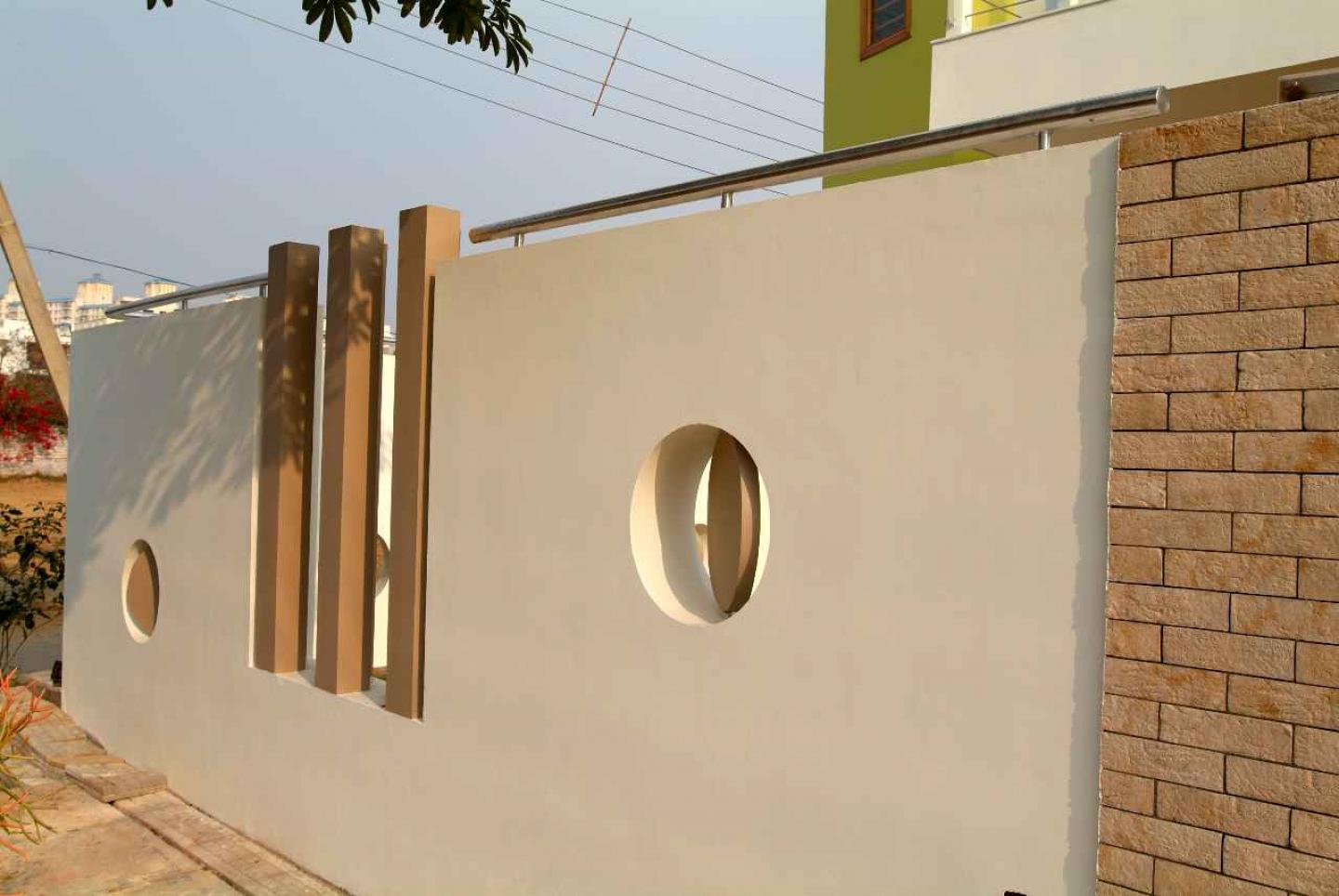 HOUSE AT GURGOAN- M-15/35