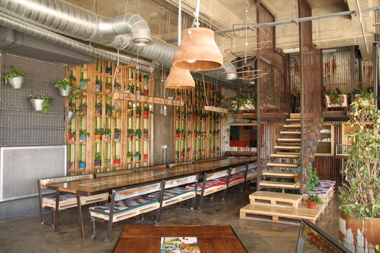 Upcycle Cafe (Ferdowsi Cafe) - AshariArchitects