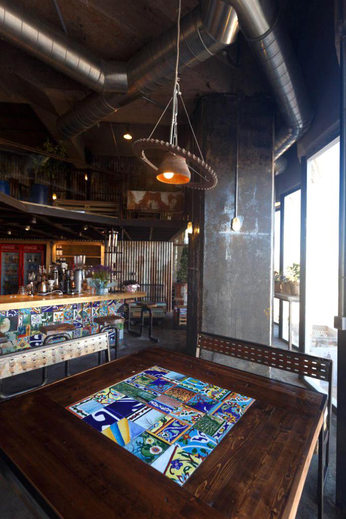 Upcycle Cafe (Ferdowsi Cafe) - AshariArchitects